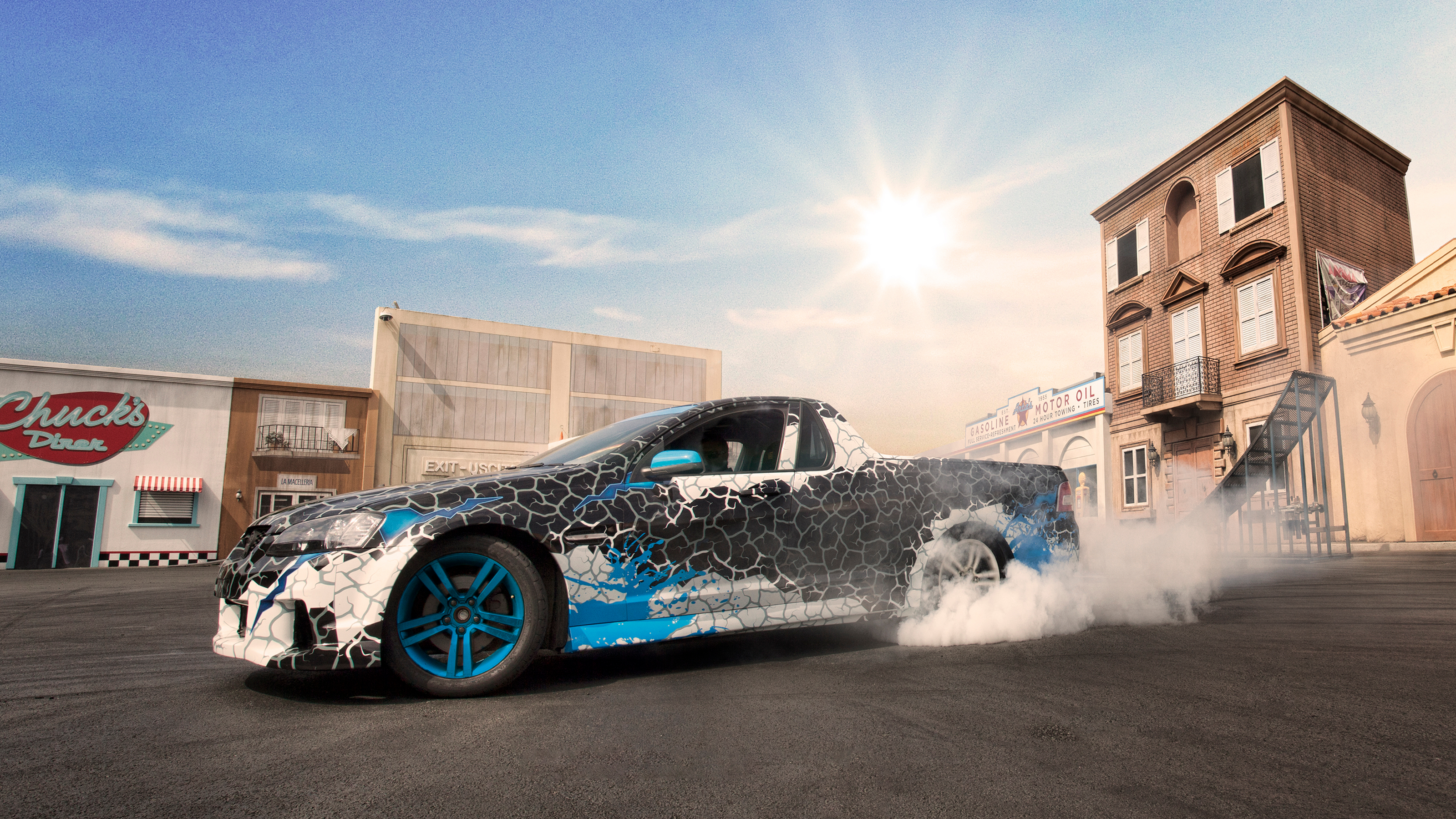 Shopping, Souvenirs & Merchandise at Warner Bros. Movie World