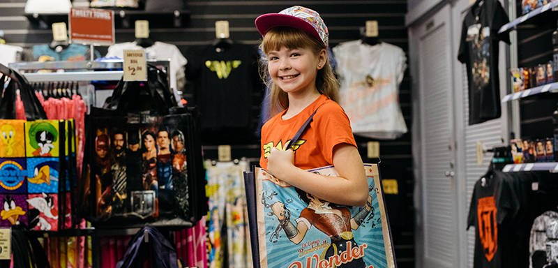 Shopping, Souvenirs & Merchandise at Warner Bros. Movie World
