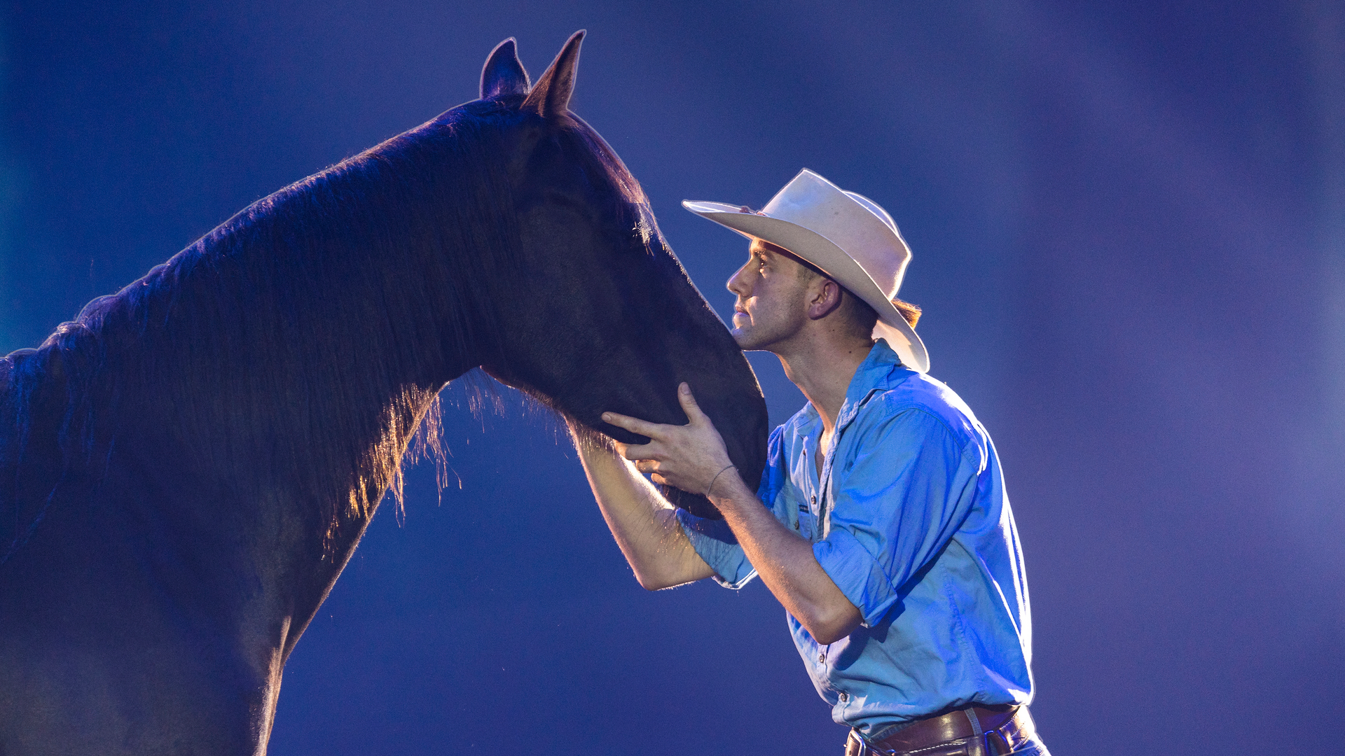 Top Gold Coast Attraction: Australian Outback Spectacular Show
