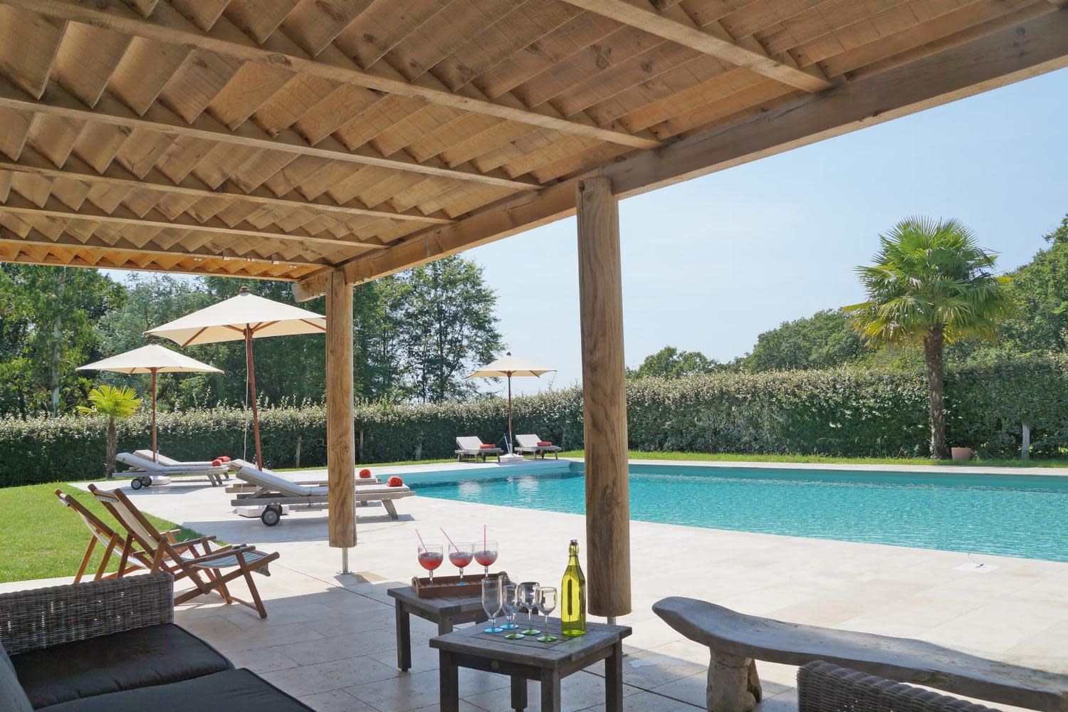 Locations saisonnières dans le sud de la France avec Pure France