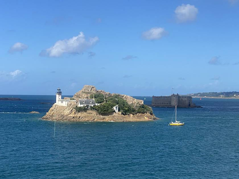 Carantec, une destination idéale en Bretagne