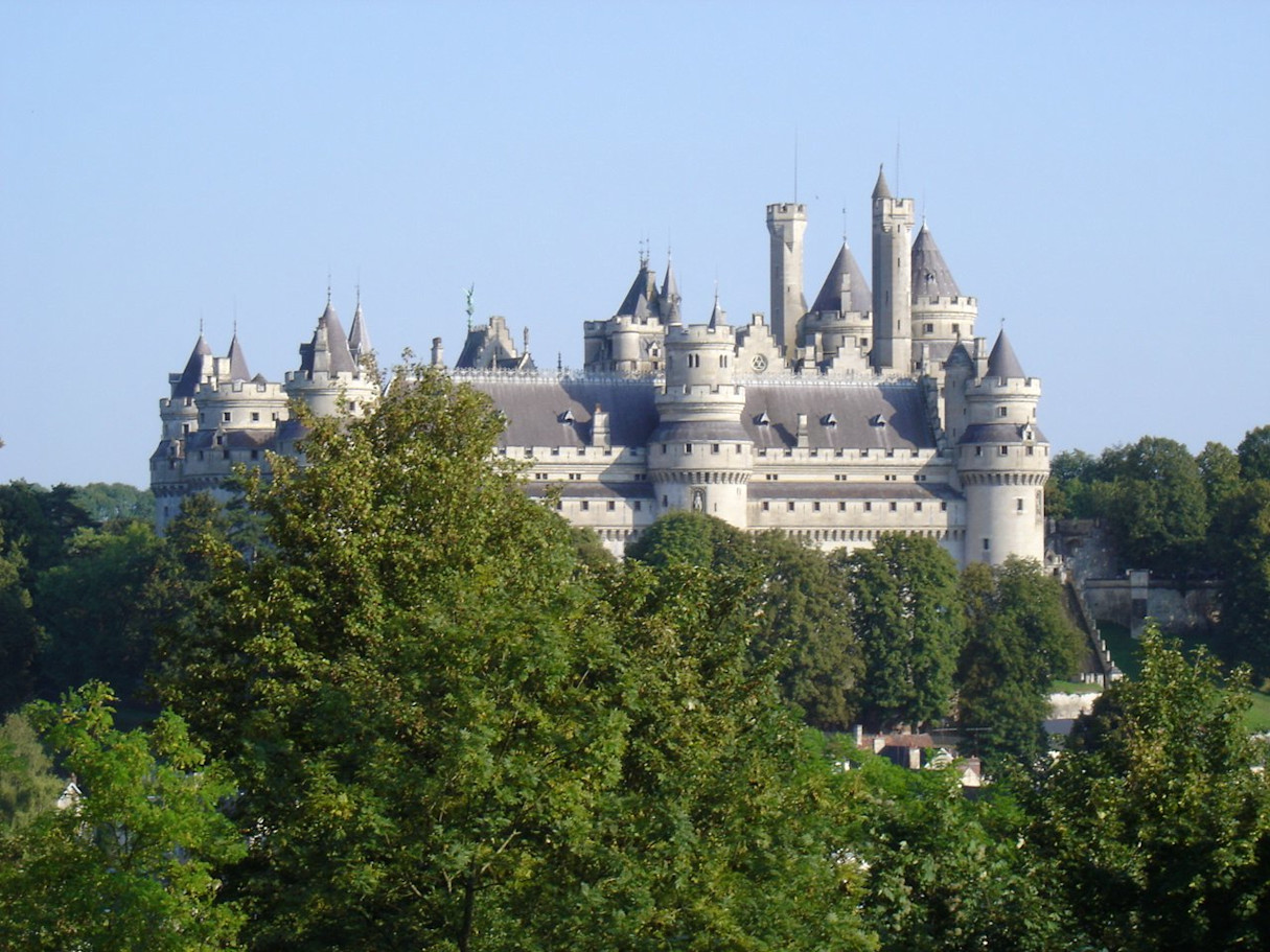 Pierrefonds Castle, history and architecture