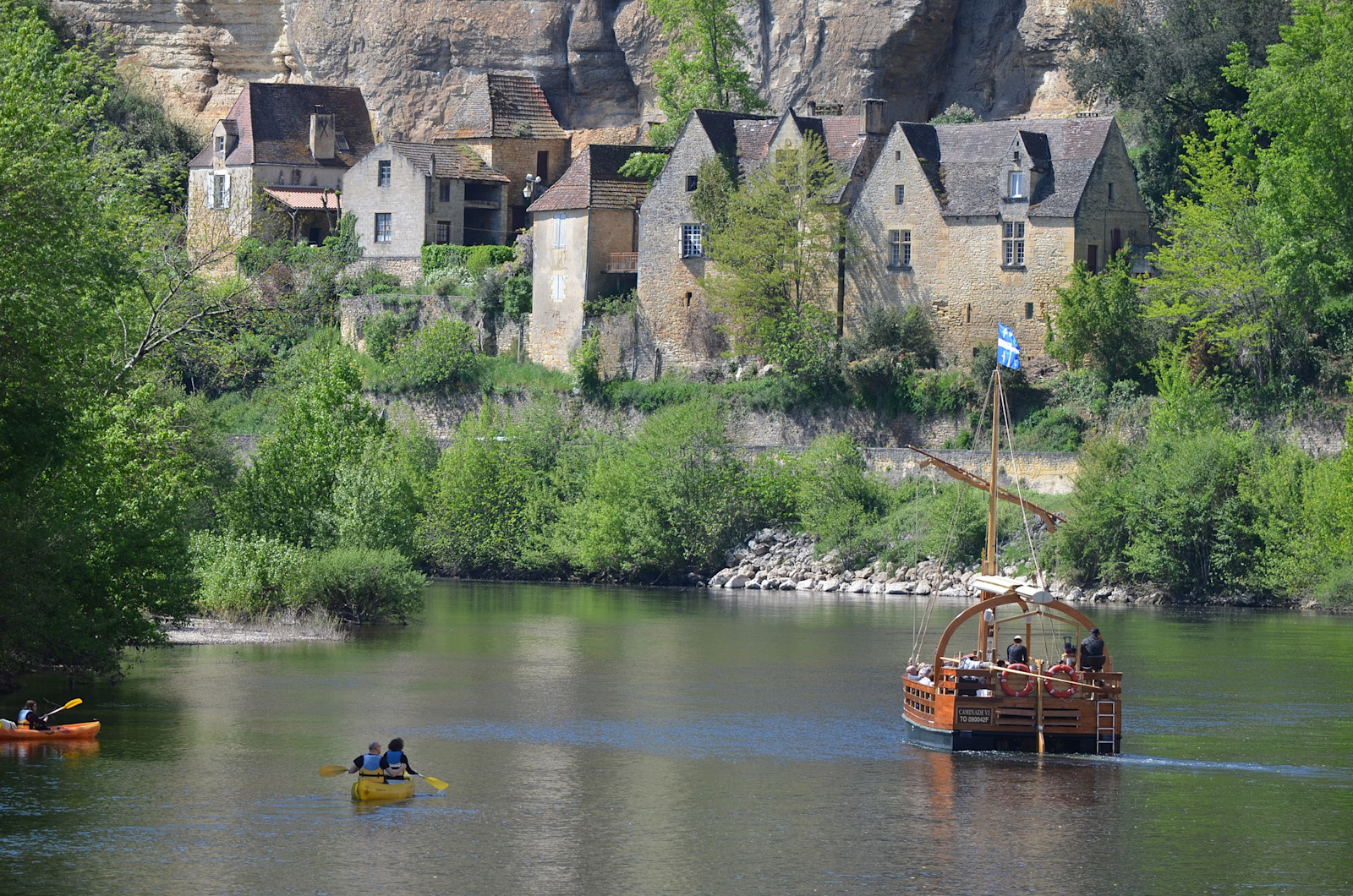 Canoeing on the Dordogne River