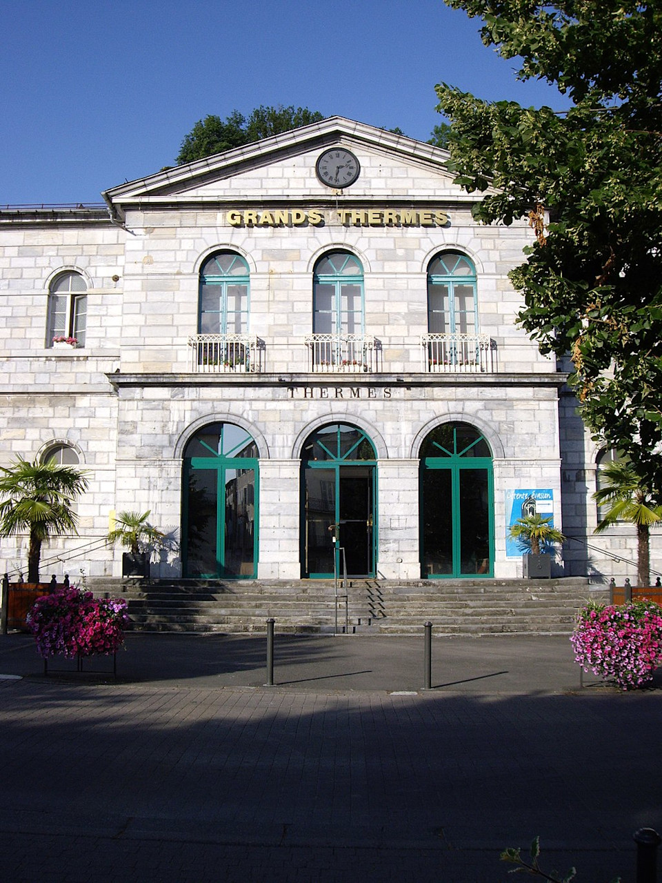 Bagnères de Bigorre, station thermale dans les Hautes-Pyrénnées