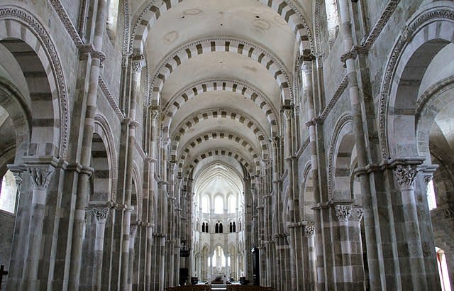 Basilica and hill of Vézelay