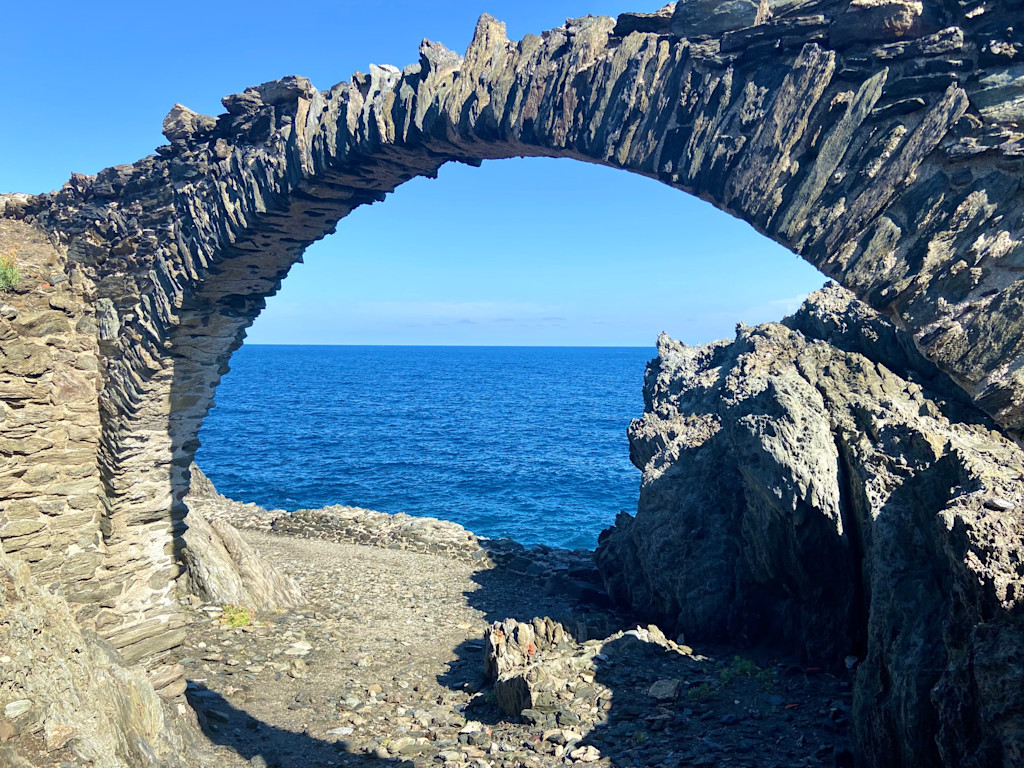 Découvrez l'anse de la Mauresque à Port Vendres