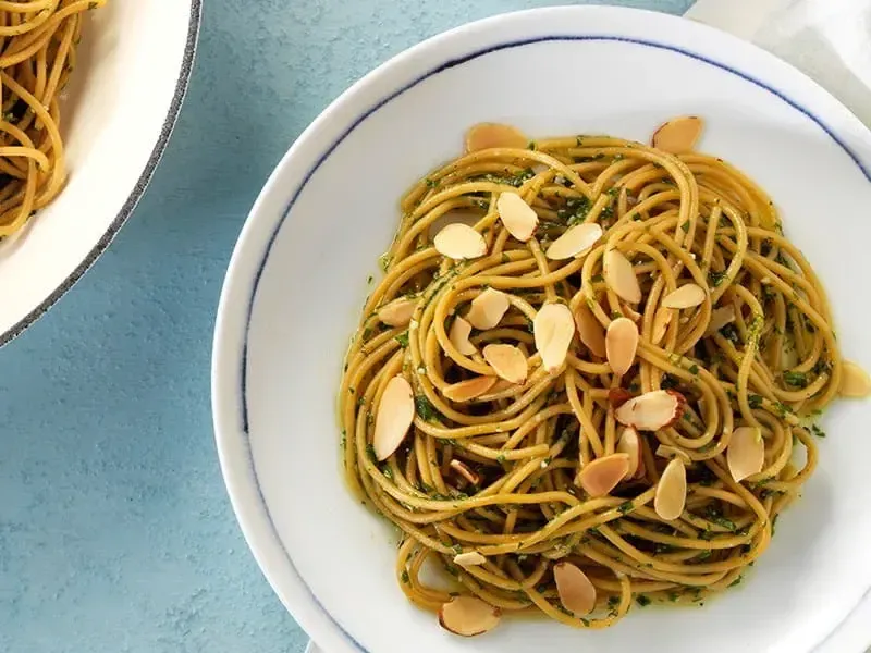 Chickpea Spaghetti Pasta with Homemade Pesto Pasta Sauce Recipe | Barilla