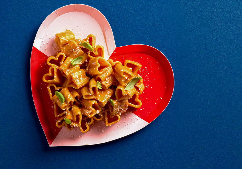 Heart Pasta Recipe with Creamy Red Pepper Sauce | Barilla
