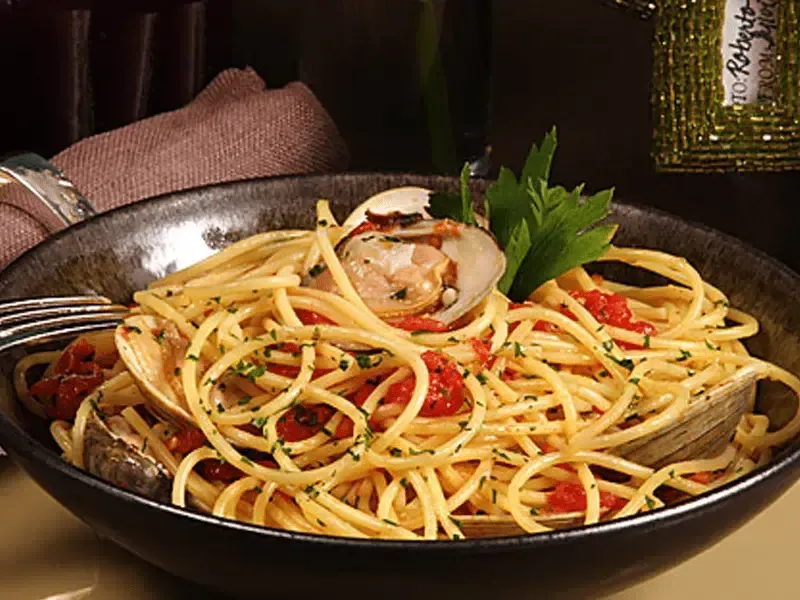 Thick Spaghetti with Clam Sauce Recipe | Barilla
