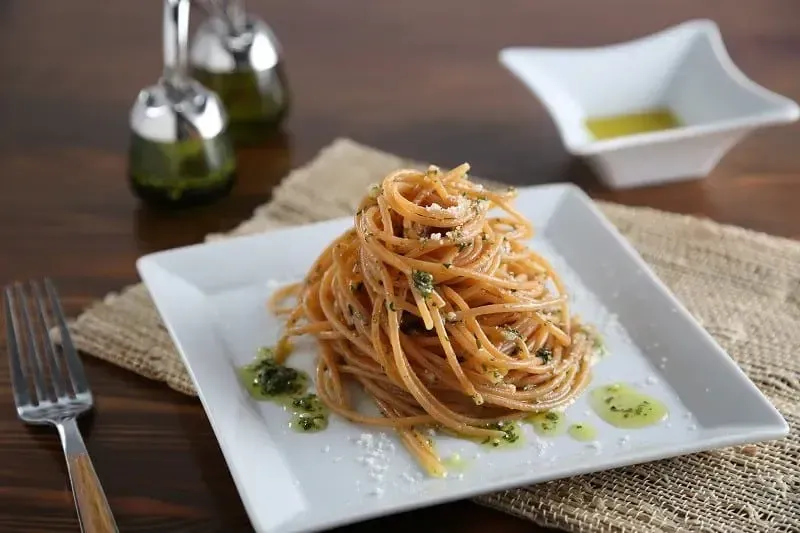 Red Lentil Spaghetti with Aromatic Herbs & Romano Cheese | Barilla