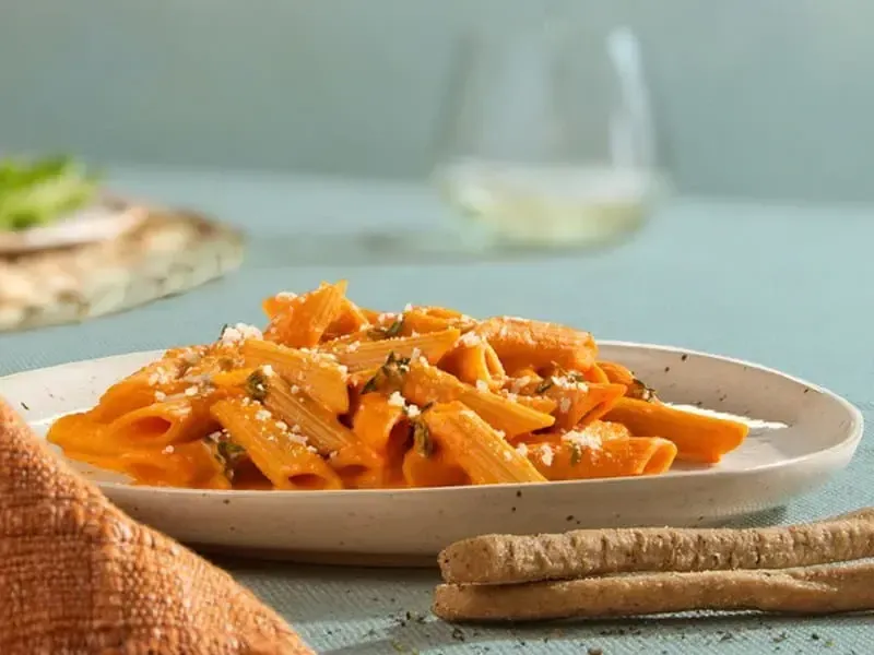Chickpea Penne Pasta with Creamy Red Bell Pepper Sauce Recipe | Barilla