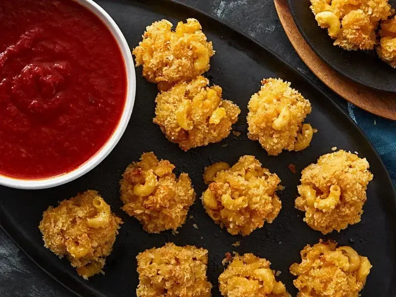 Cayenne Mac & Cheese Balls with Marinara Sauce | Barilla