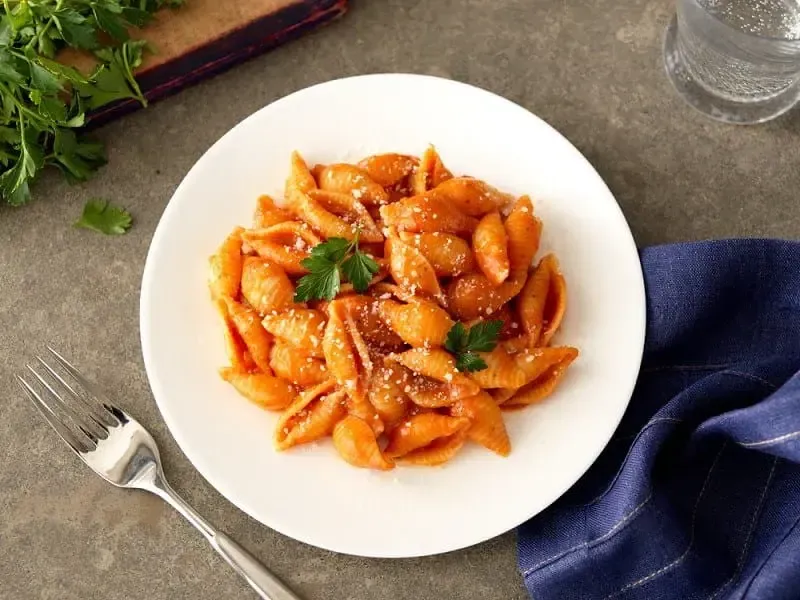 Medium Pasta Shells with Savory Herb Sauce Recipe | Barilla