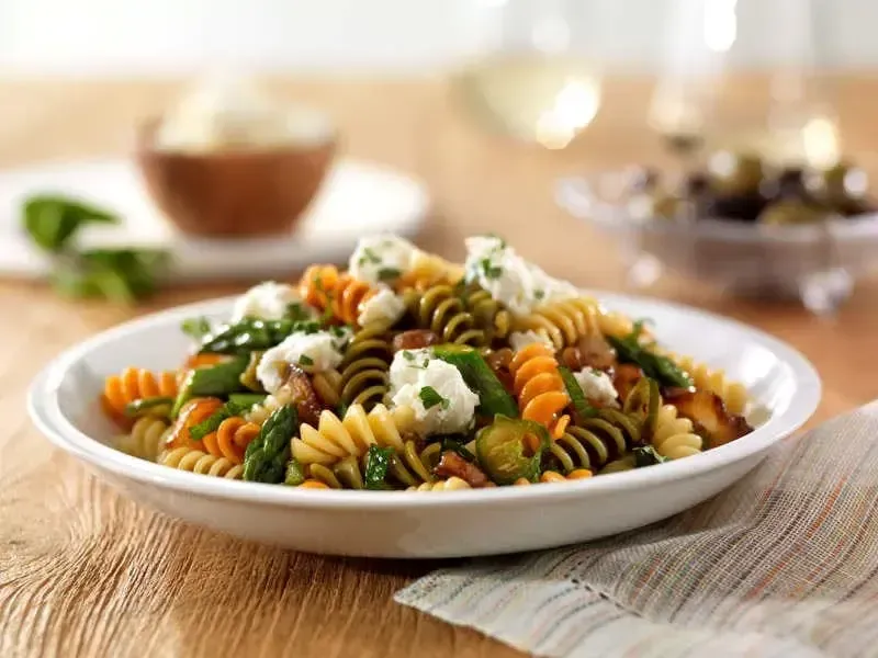 Tri-Color Rotini Pasta with Asparagus, Serrano Pepper and Mint | Barilla