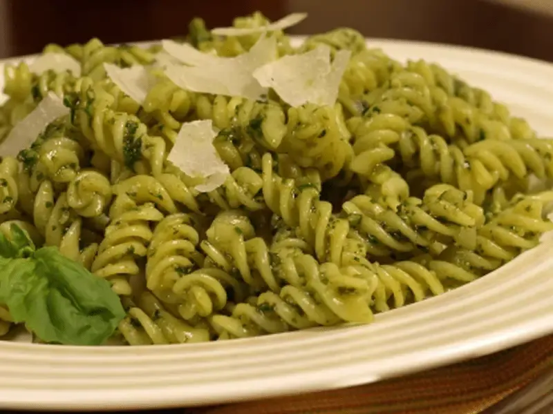 Rotini with Spinach Pesto Recipe | Barilla