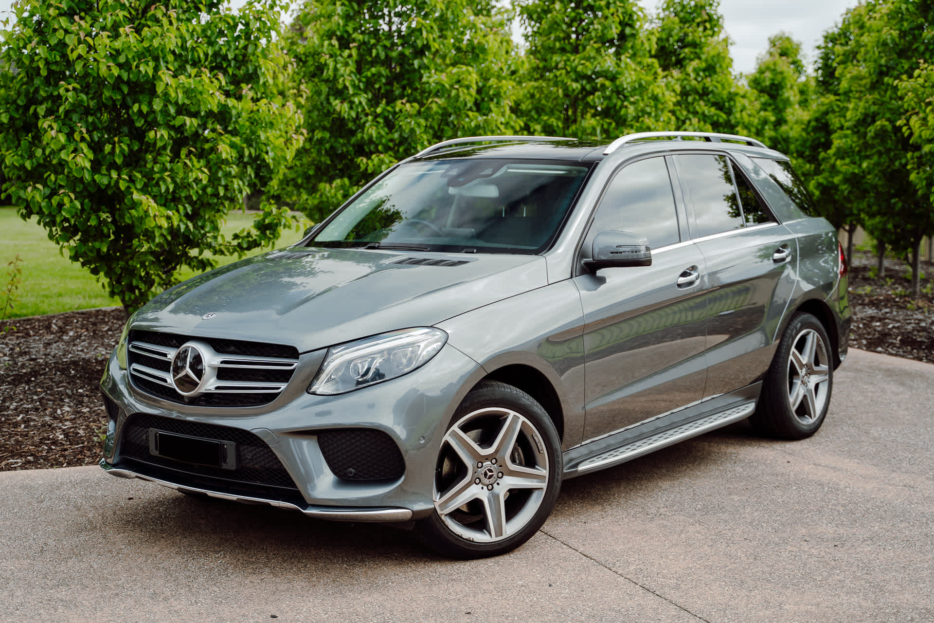 Mercedes-Benz GLE350d 4Matic (2017) #5836 | Summon