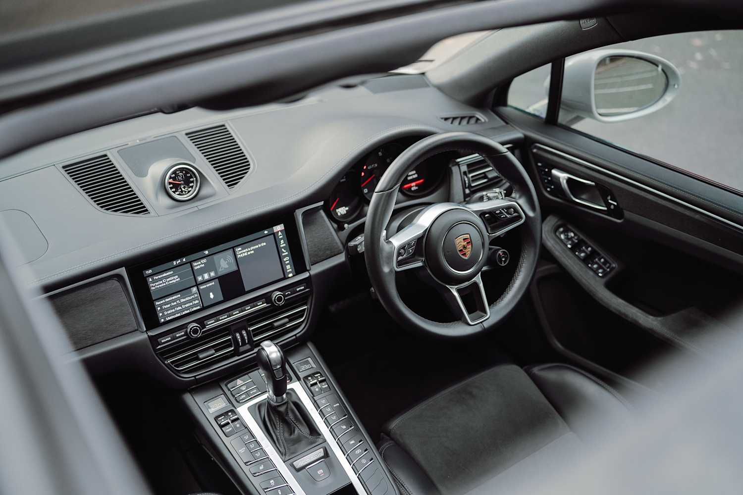 *SOLD*Porsche Macan 95B GTS Wagon (2020) #7007 | Summon