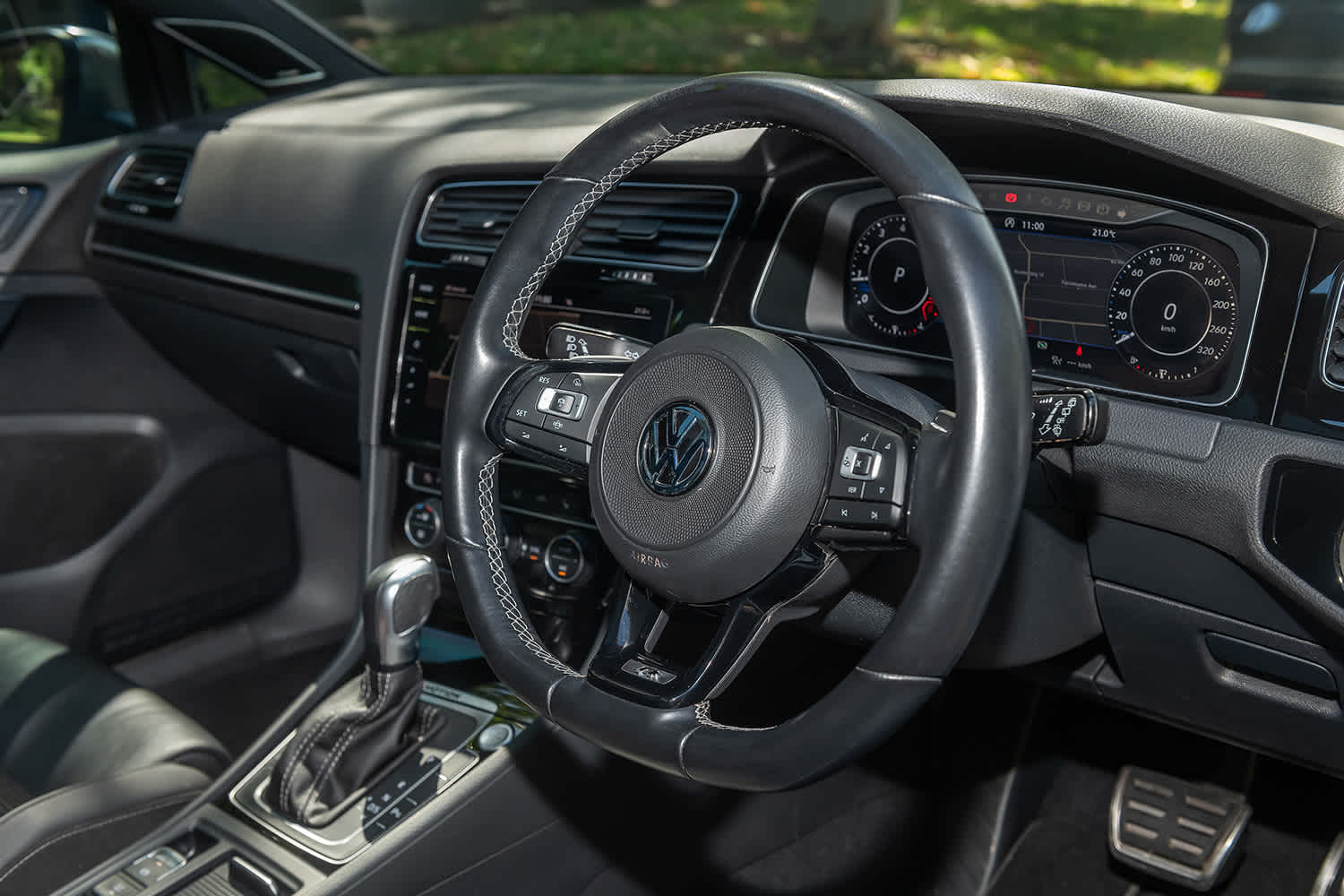 *SOLD*2019 VW Golf R 7.5 R Hatchback #8742 | Summon