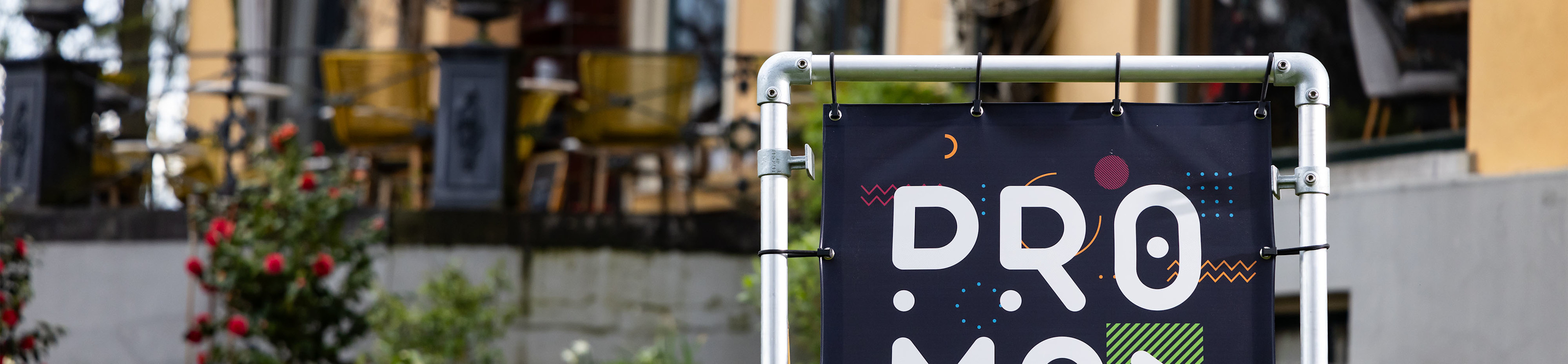 Wat is een banner? Bekijk voorbeelden van banners | Drukwerkdeal