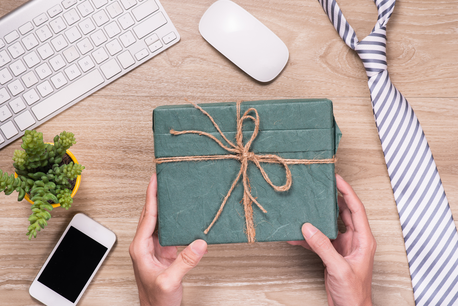 7 Father's Day Gifts for the Fitness Lover in Your Life