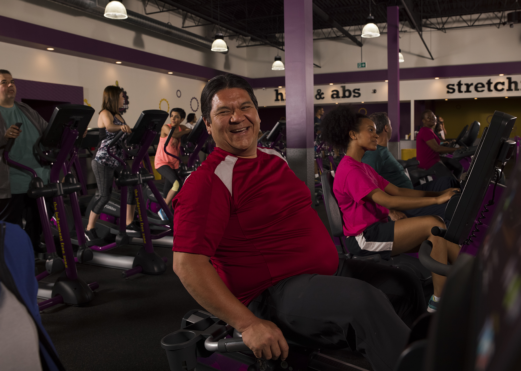 4 Beginner-Friendly Leg Workouts with Machines and How to Use Them