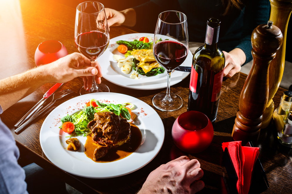 7 Tips for Eating Out Healthy