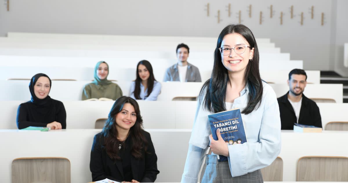 Dit moet je regelen als je aan een hbo-school of de universiteit wilt ...