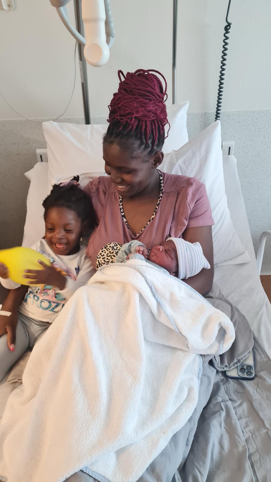 Giving birth in the Netherlands: 5 women on balancing traditions and ...