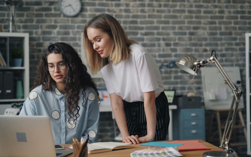 Hoe kun je vacatures of werk vinden? - RefugeeHelp