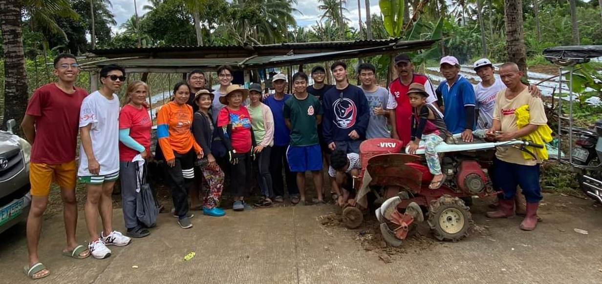 Los Baños Resident Chapter "Gentong Ani" Project A Success | The ...