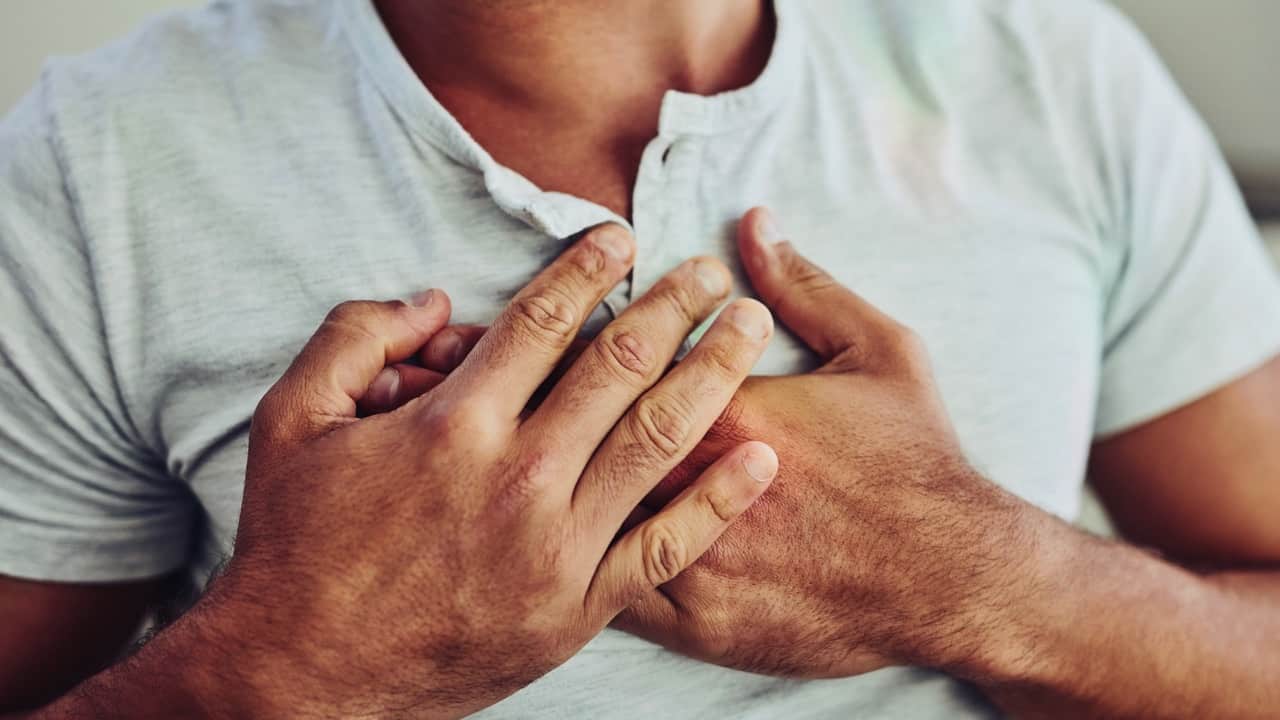 The Signs Your Chest Pain Could Be a Heart Attack - GoodRx
