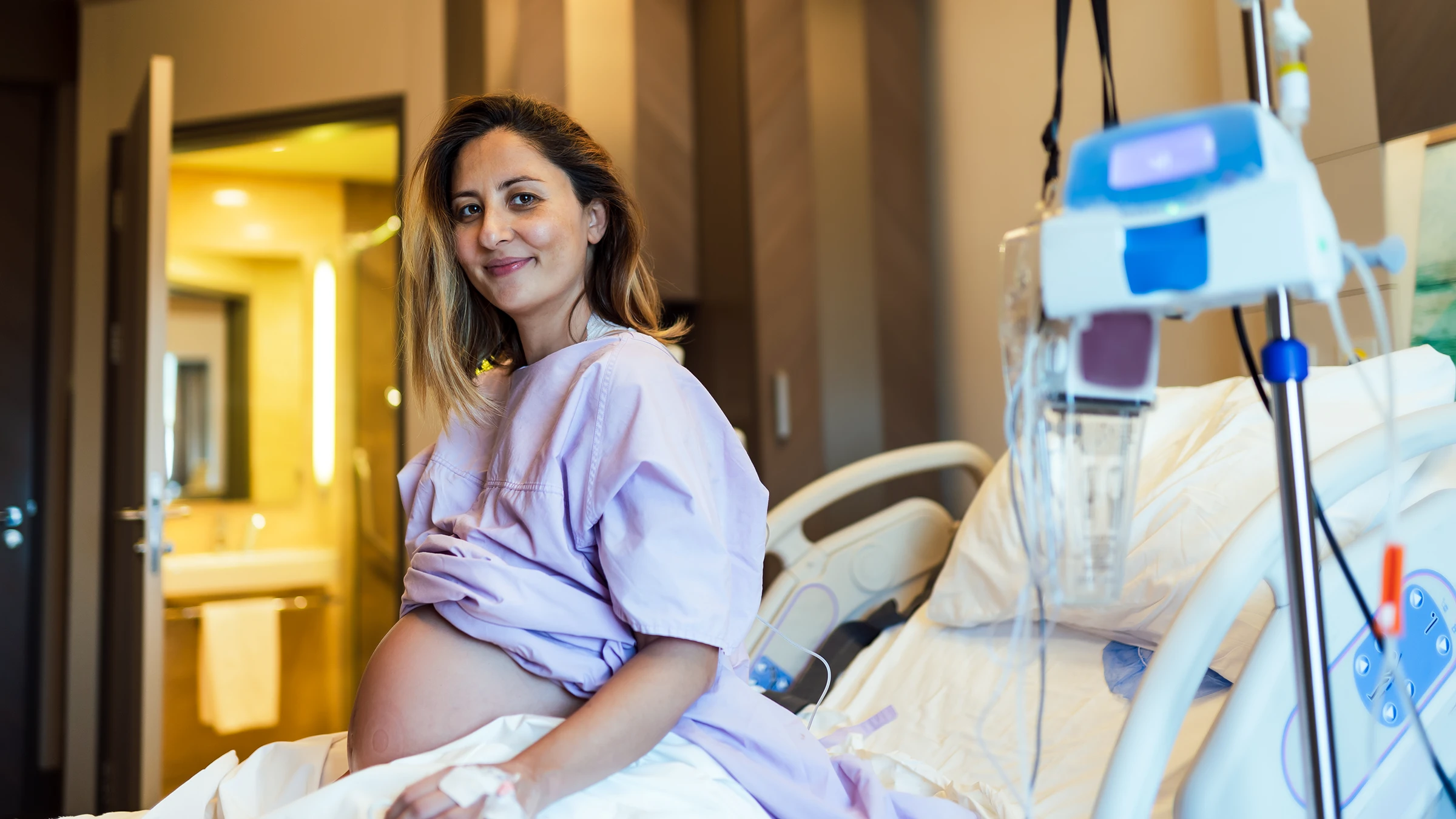 Can You Eat While in Labor? Yes, But There Are Exceptions - GoodRx
