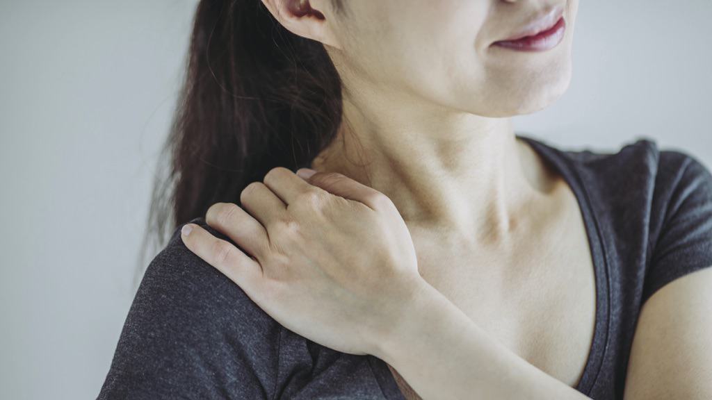 What Exactly Is Fibromyalgia? A Pain Doctor Explains - GoodRx