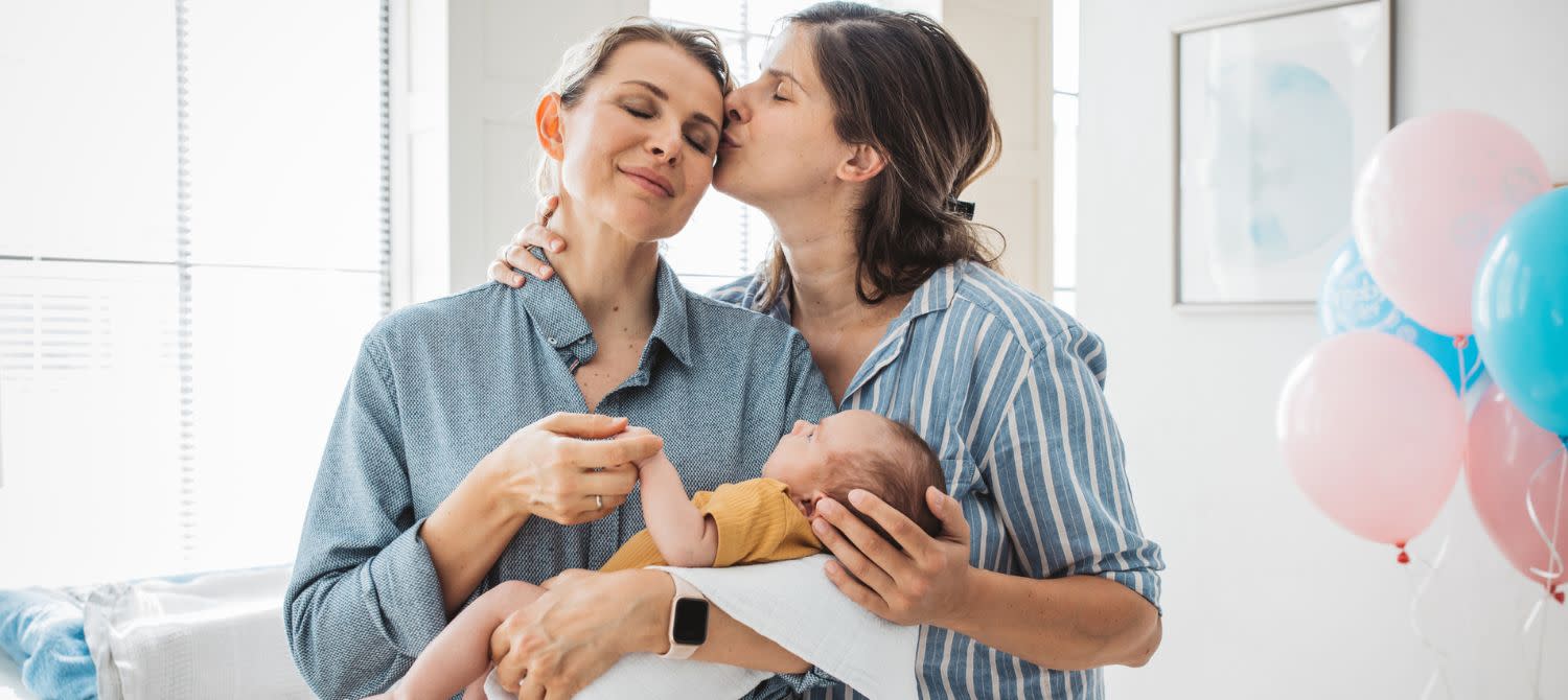 1 month old baby milestones: Development, growth, and more | Huckleberry