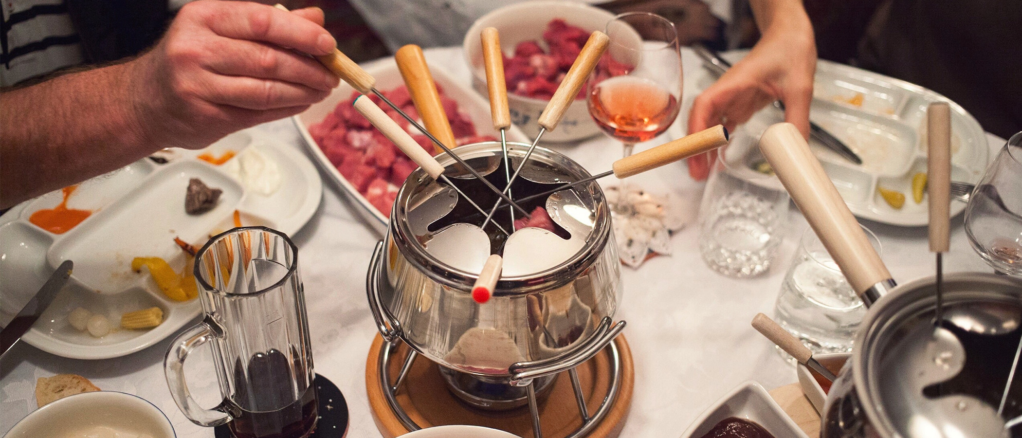 Fondue chinoise: comment cuire la viande • Migros