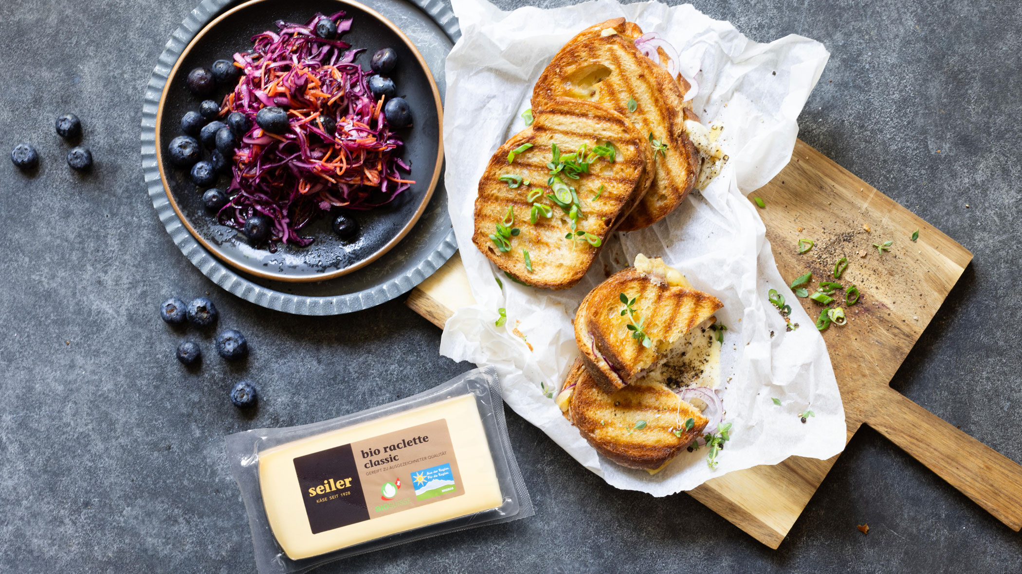 Migros Luzern: Grillkäse-Sandwich mit Raclette • Migros