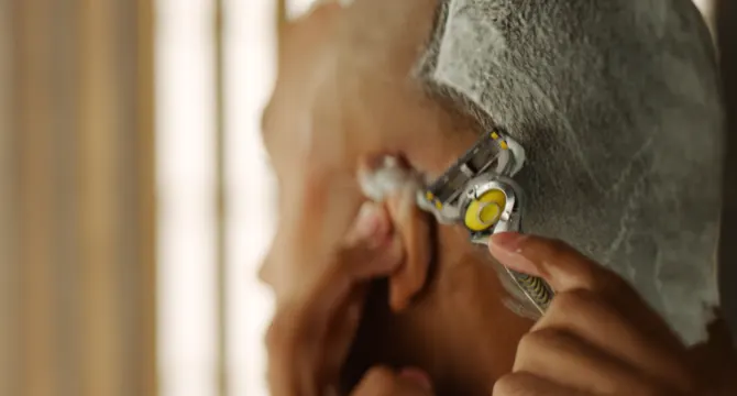 Crane rasé Se raser la tête : Guide et astuces | Gillette FR