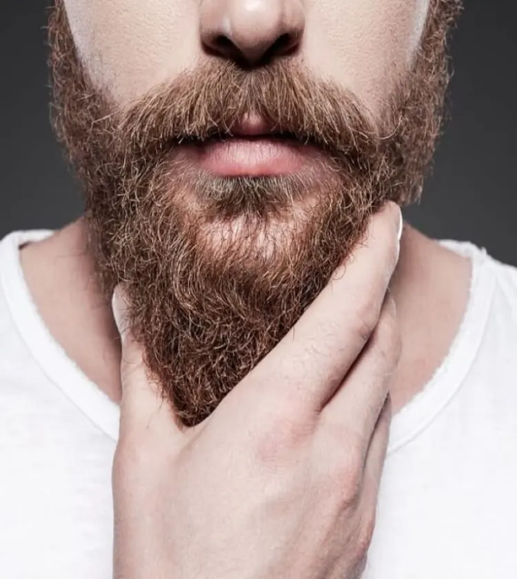 Conseils pour raser une barbe épaisse et dure | Gillette FR