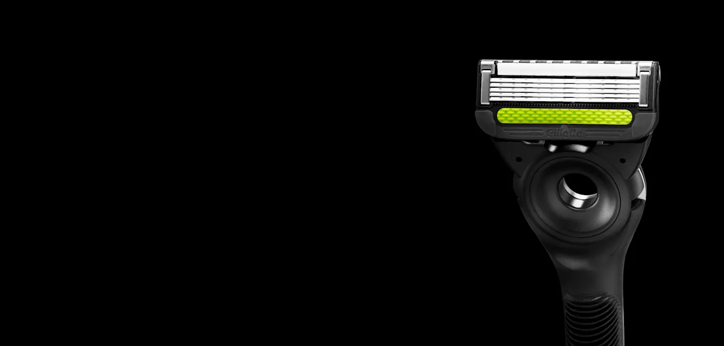 GilletteLabs Men’s Razor with Exfoliating Bar | Gillette CA