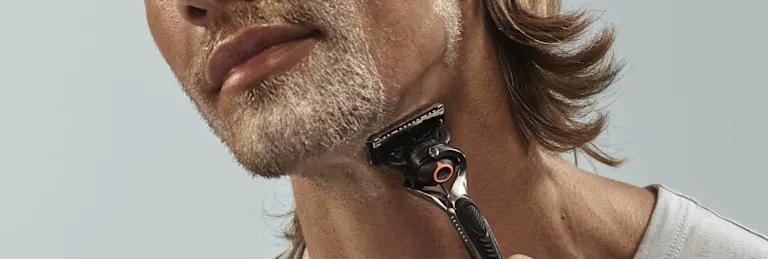 Apprendre à se raser à contre-sens sans irritation | Gillette FR