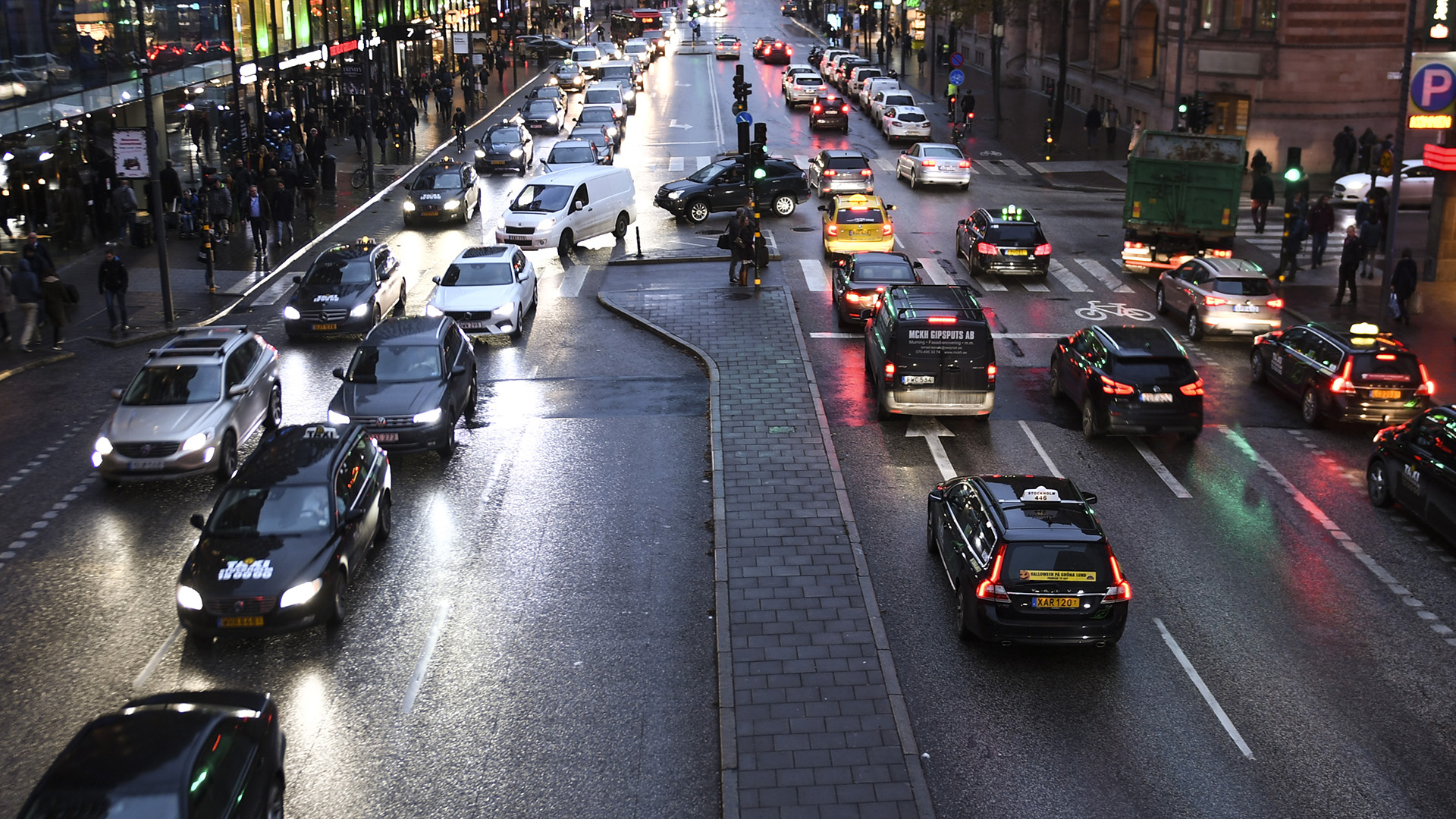 Bensinbilar förbjuds i delar av centrala Stockholm