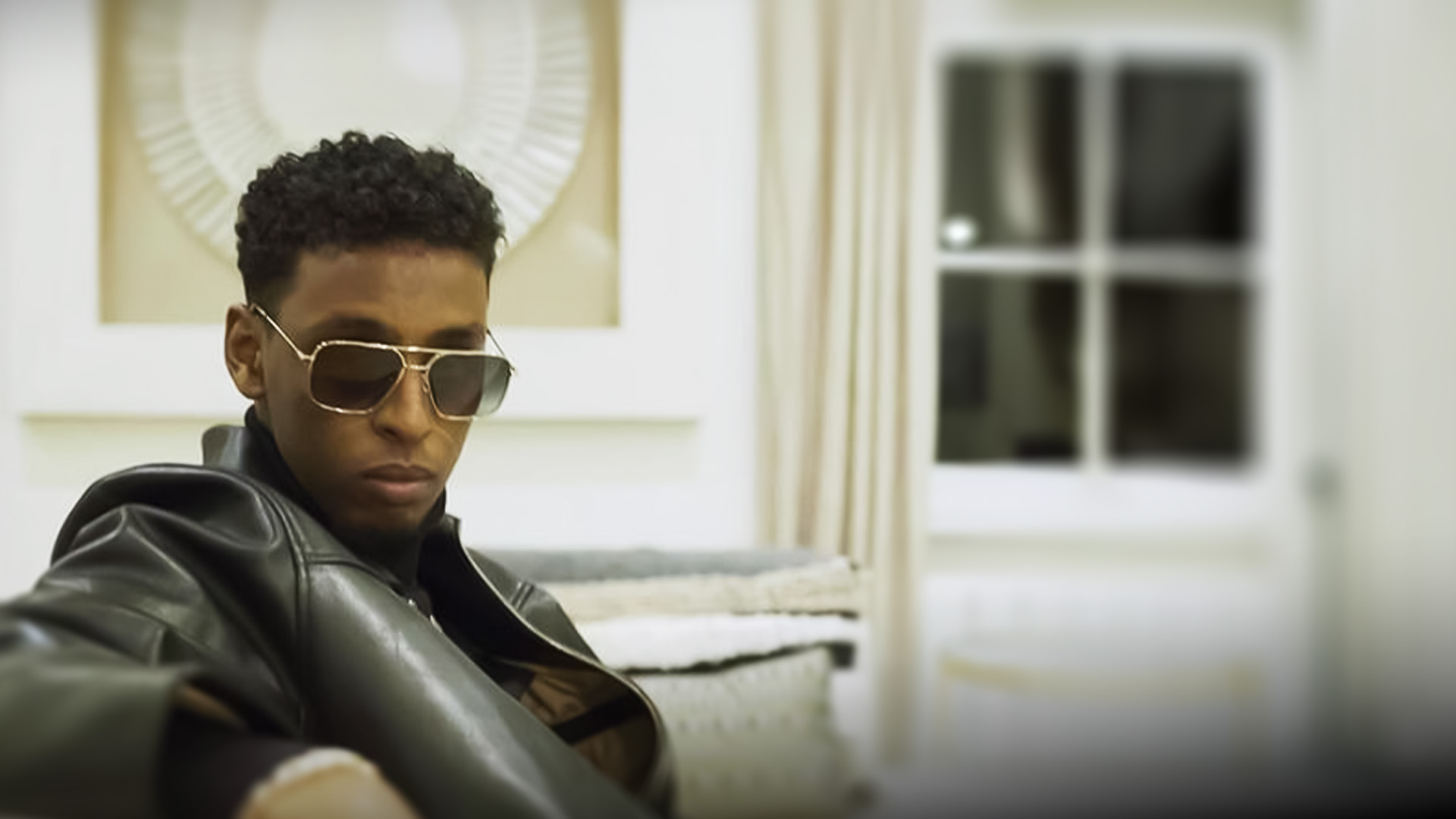 Yasin ställs in efter mordhot – Trädgården står fast