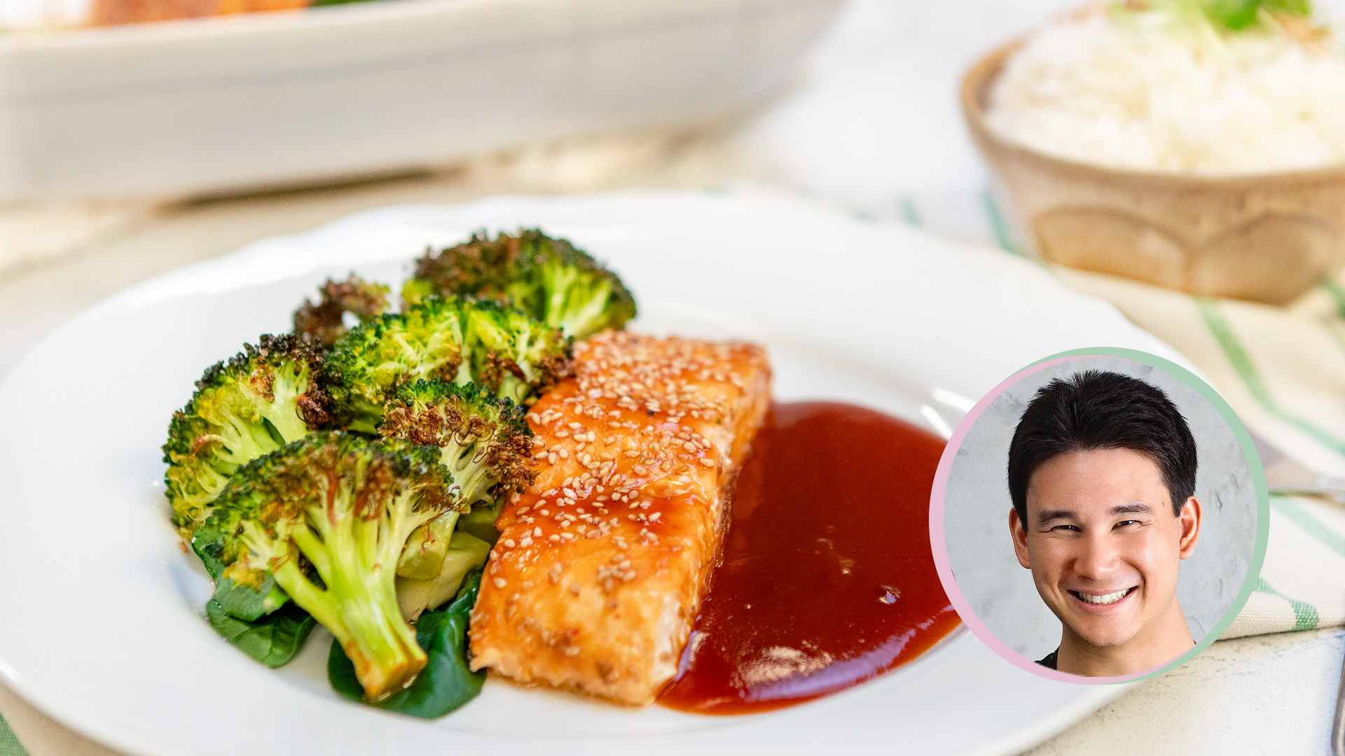 Filip Poons lax med srirachasås, sesam och ris