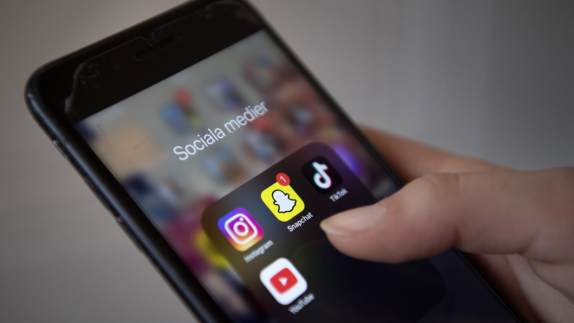Förbud mot sociala medier för barn – så tycker svenskarna