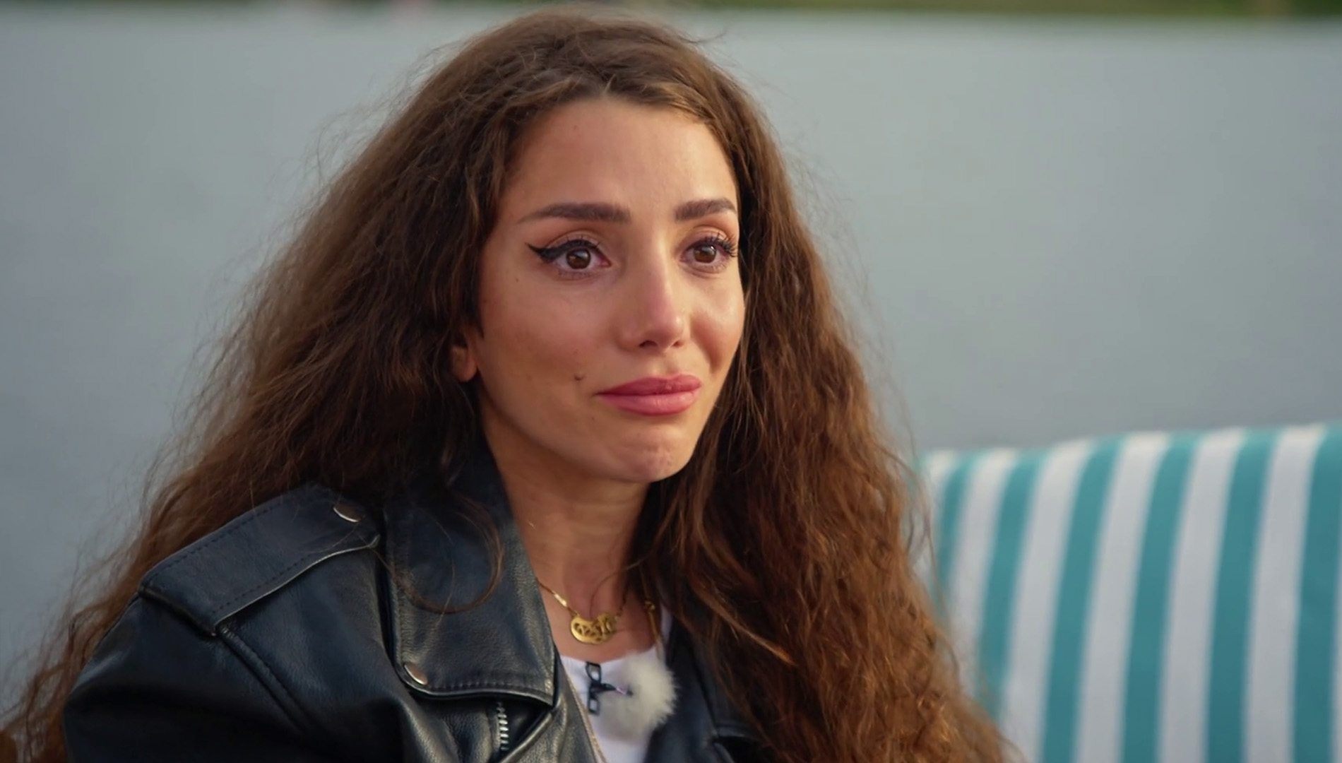 Gina Dirawi om kriget: ”Grät sju till tio gånger om dagen”