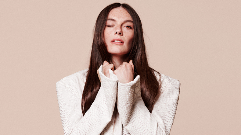 Lou Elliotte gästar Idol