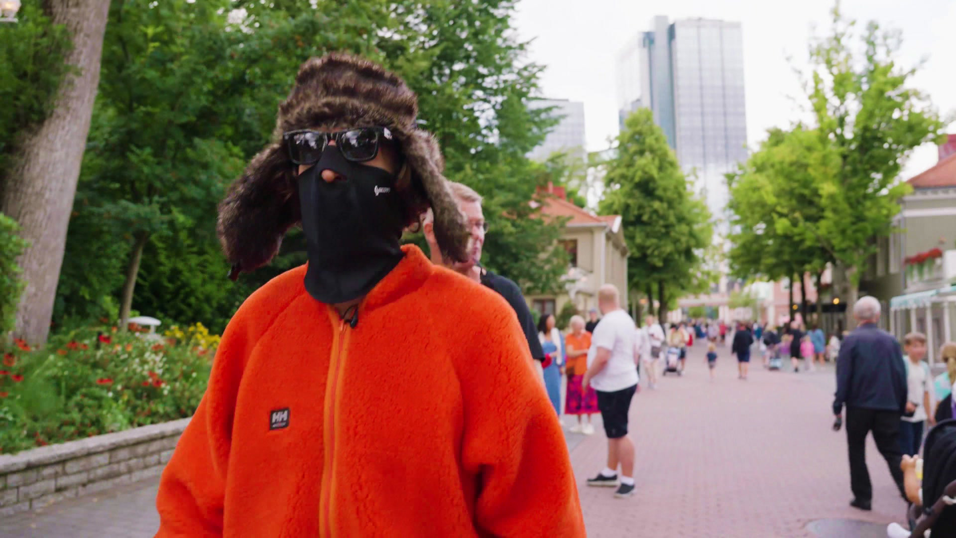 Fabian klädde ut sig till artisten Hooja