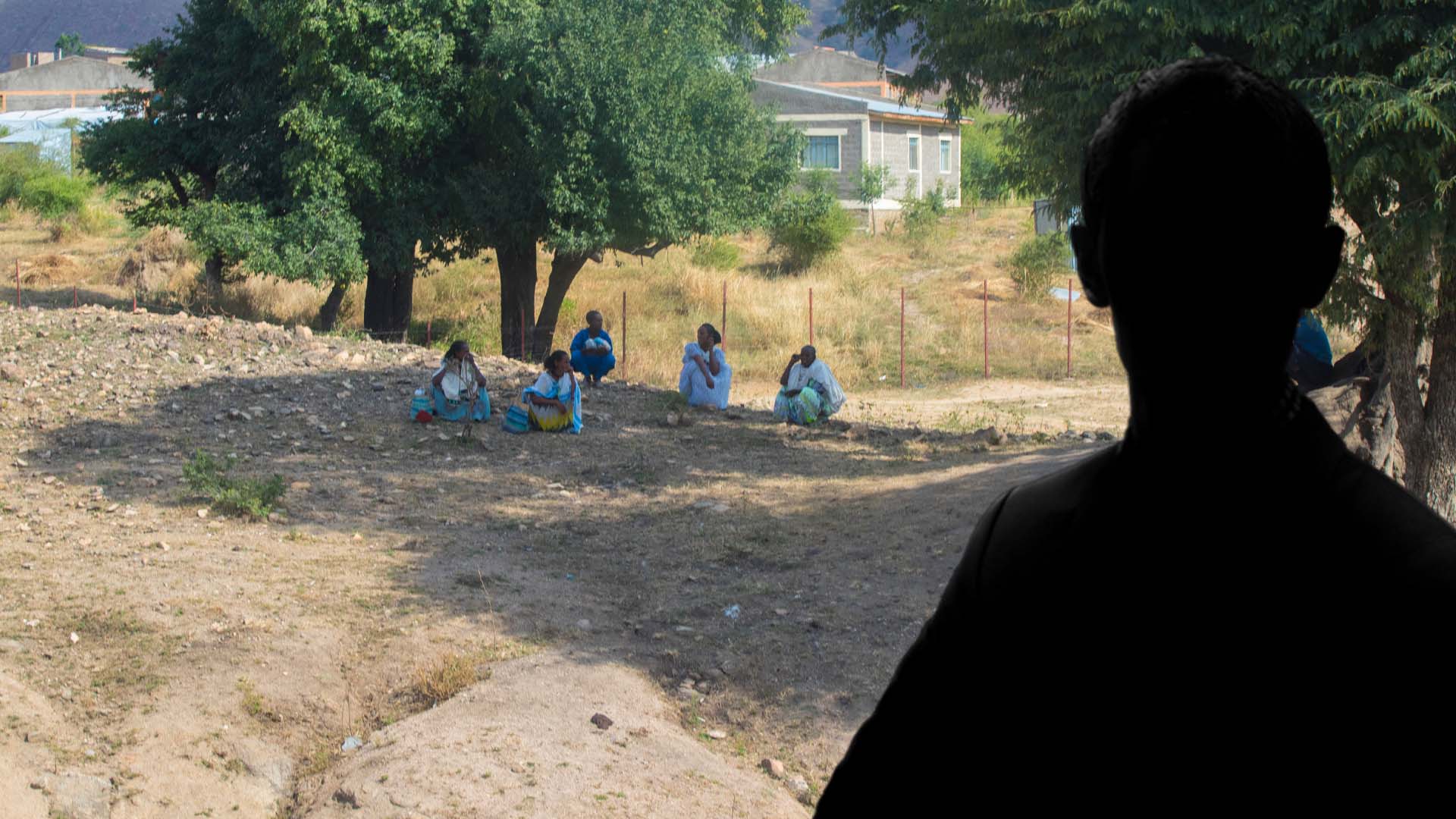 Åkte på semester – varit strandad och papperslös i 16 år