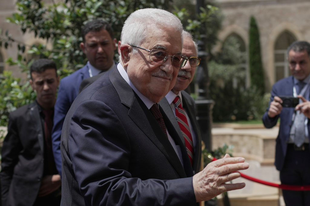 Abbas: Hamas måste lämna över vapnen