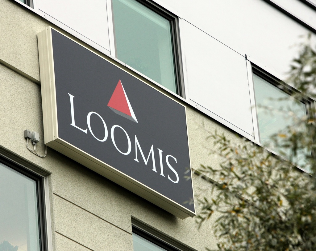 Loomis gör nedskrivning och avsätter pengar